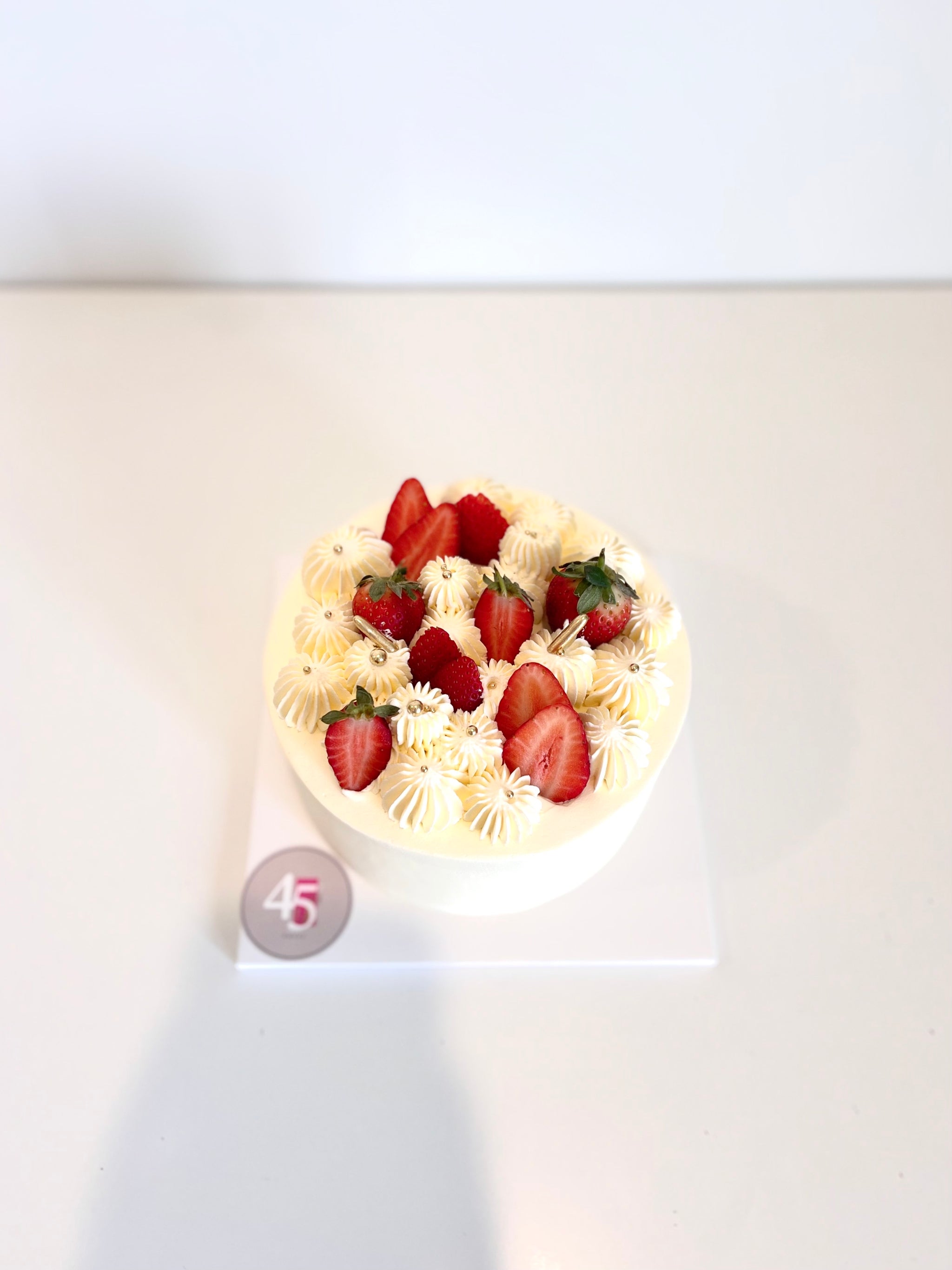 Real Strawberry Cake – Sweet Fortyfive