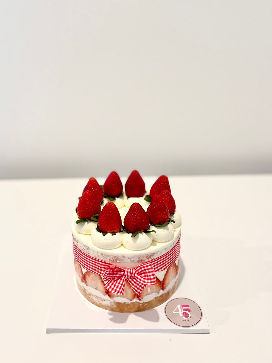 Sweet 45. Seasonal Fruit cake │Custom│Birthday│Wedding @ CANBERRA ACT ...